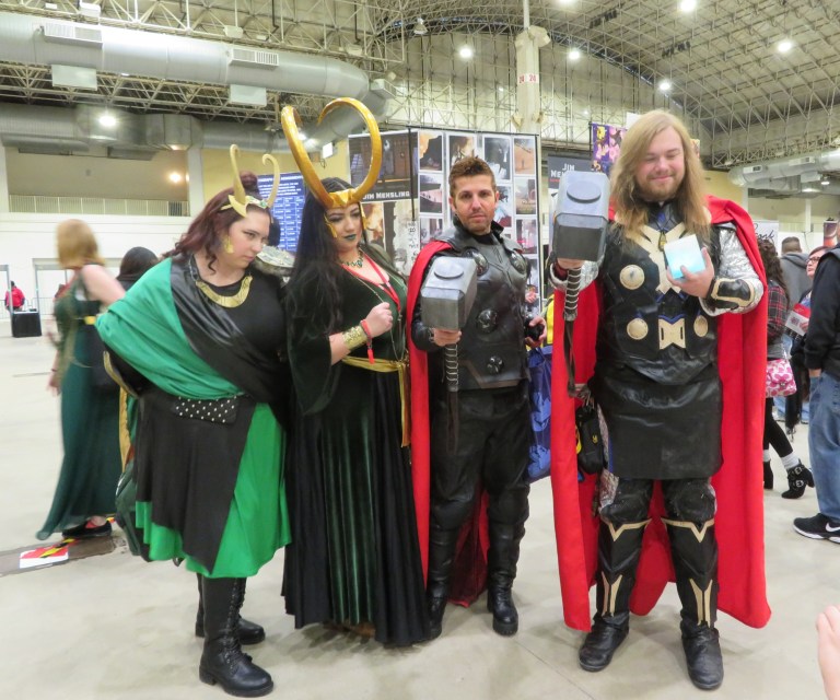 Our Ace Comic Con Midwest 2018 Photos « Midlife Crisis Crossover!