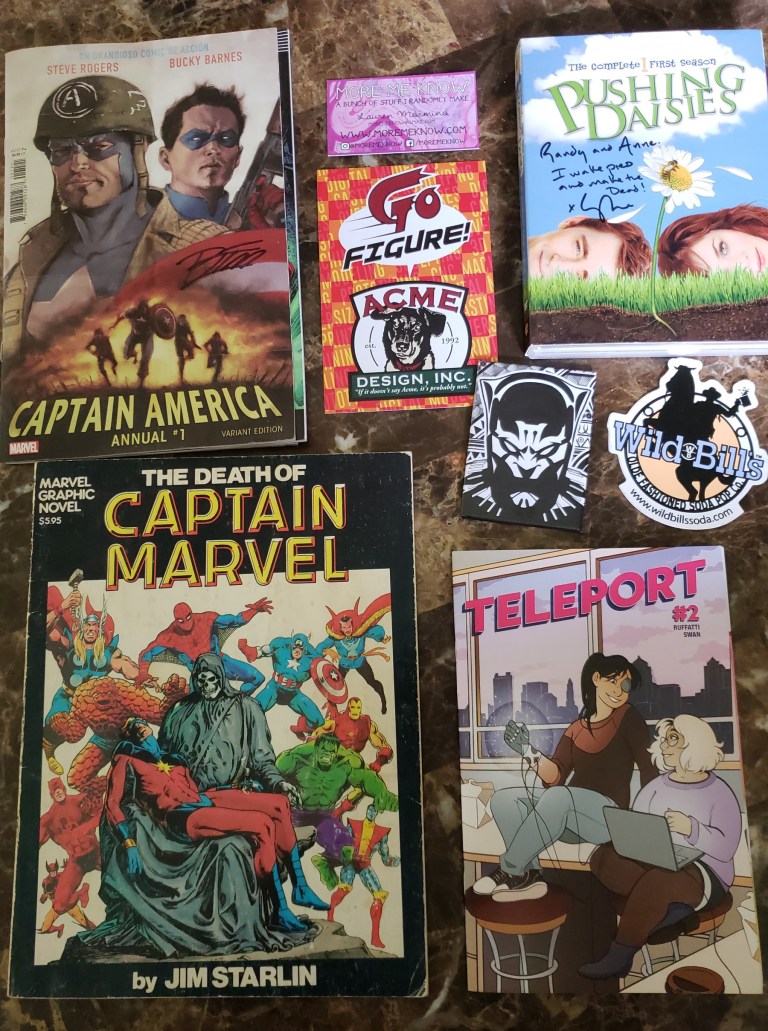 Our Ace Comic Con Midwest 2018 Photos « Midlife Crisis Crossover!